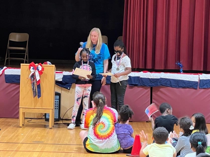 Live Feed | Edith E. Mackrille Elementary School